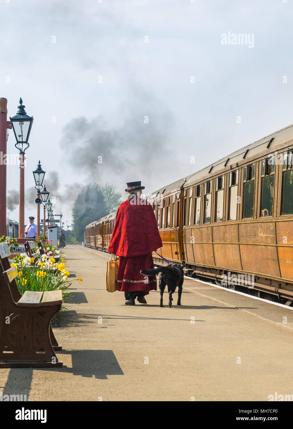 Step in time mary poppins hi-res stock photography and images - Alamy