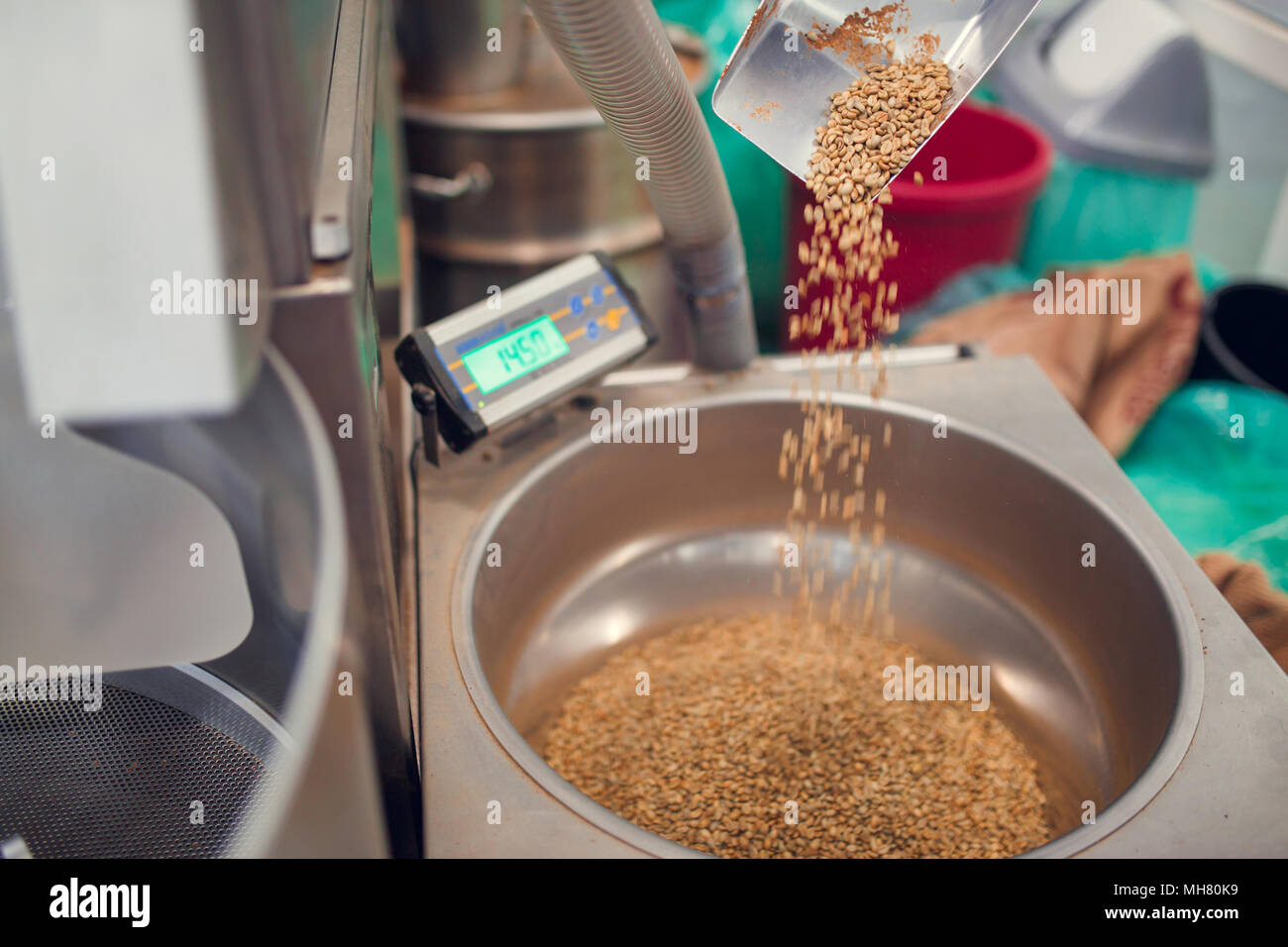 Seed scales hi-res stock photography and images - Alamy