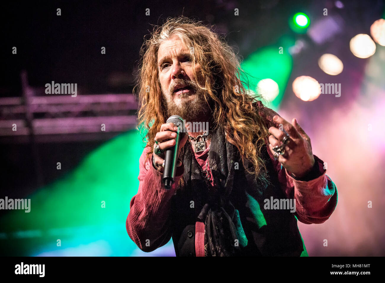 John corabi hi-res stock photography and images - Alamy