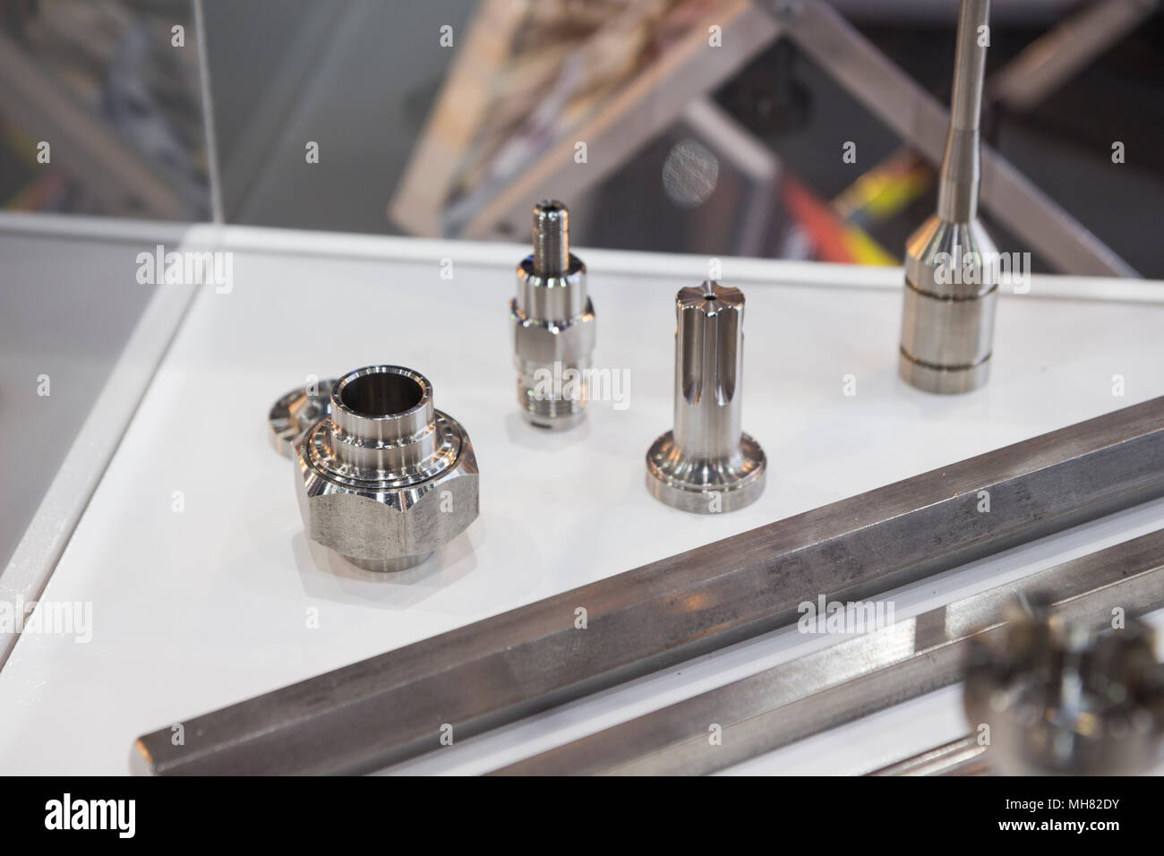 Stainless steel parts made from bar by bar feeder and machining process ...