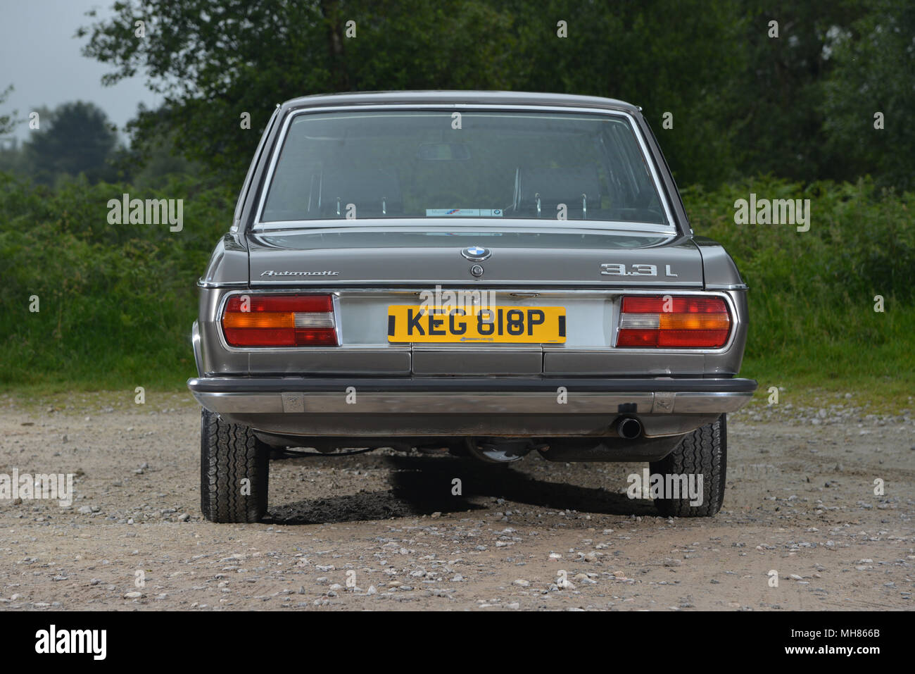 1975 BMW 3.3L E3 classic German luxury saloon car Stock Photo - Alamy