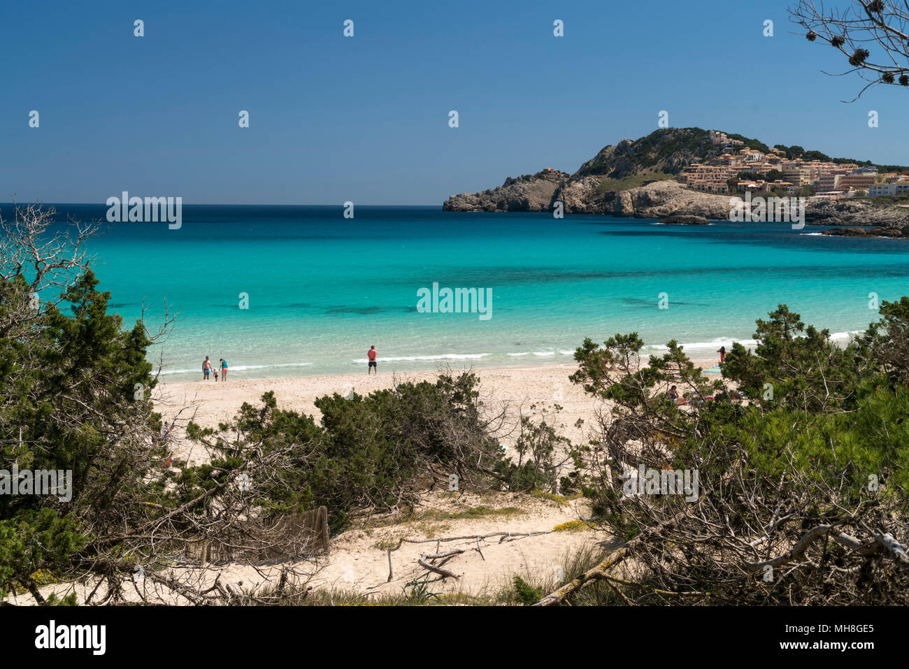 Strand und Bucht der Cala Agulla bei Cala Rajada, Mallorca, Balearen ...