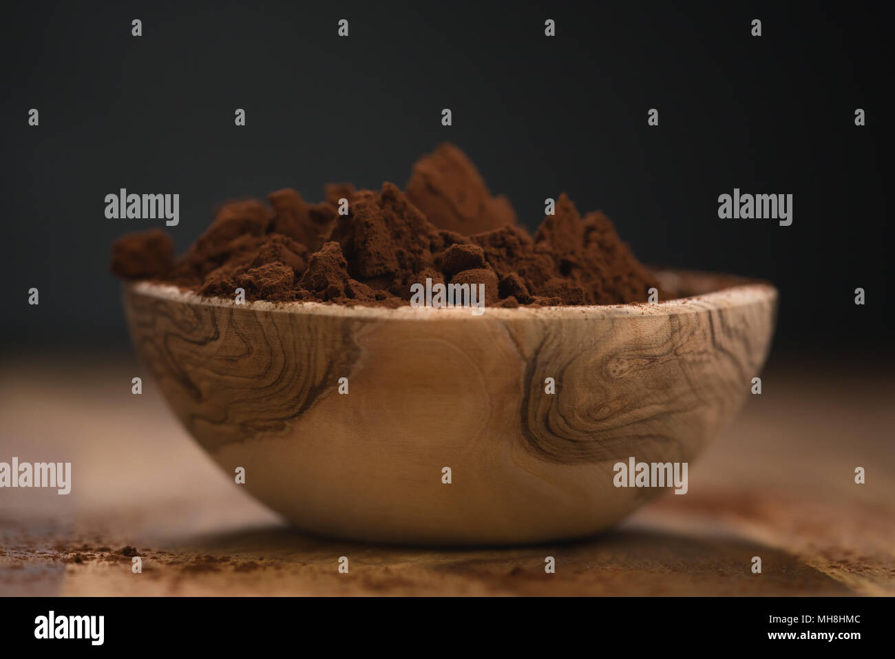 Cocoa dark chocolate hi-res stock photography and images - Alamy