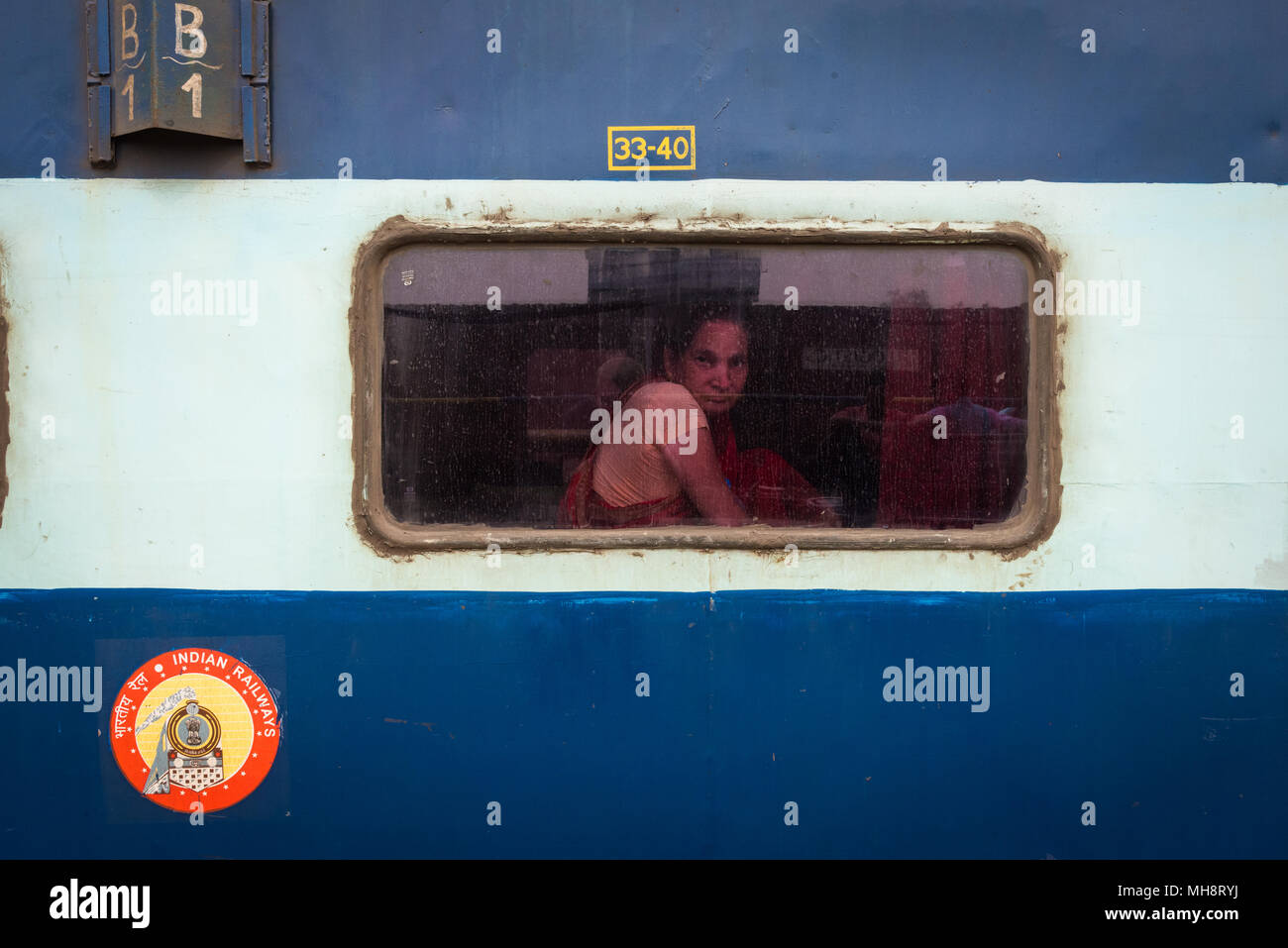 Second class indian train carriage hi-res stock photography and images ...