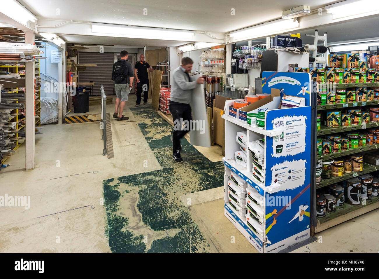 Customers in a DIY shop Stock Photo - Alamy