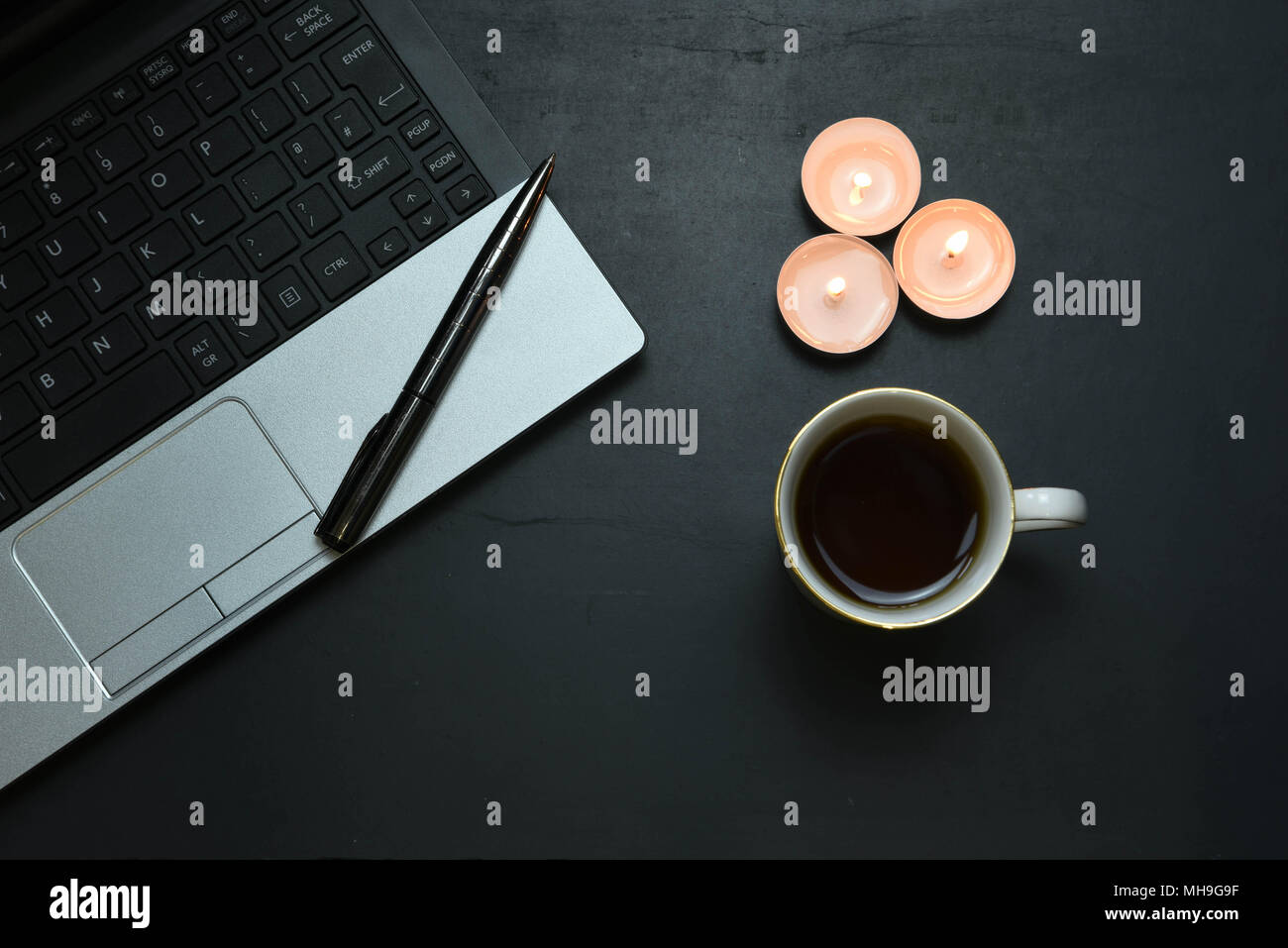 Concept late for work hi-res stock photography and images - Alamy