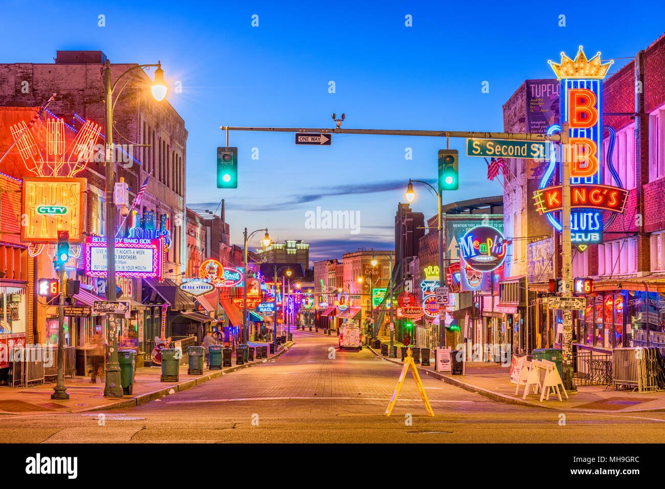 Memphis Road Signs High Resolution Stock Photography and Images - Alamy