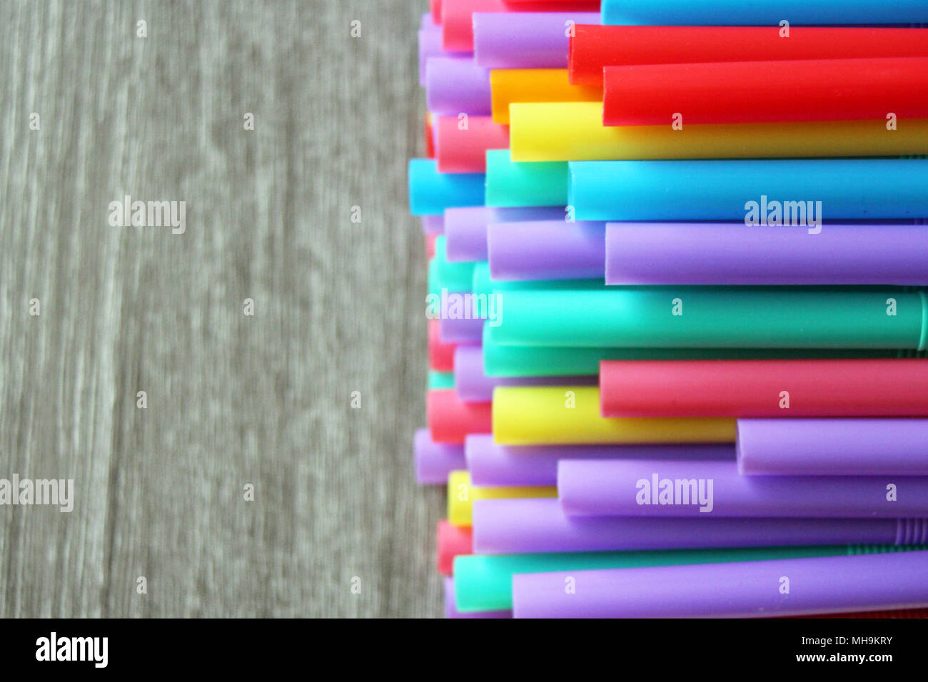 straw straws plastic drinking background colourful full screen single ...