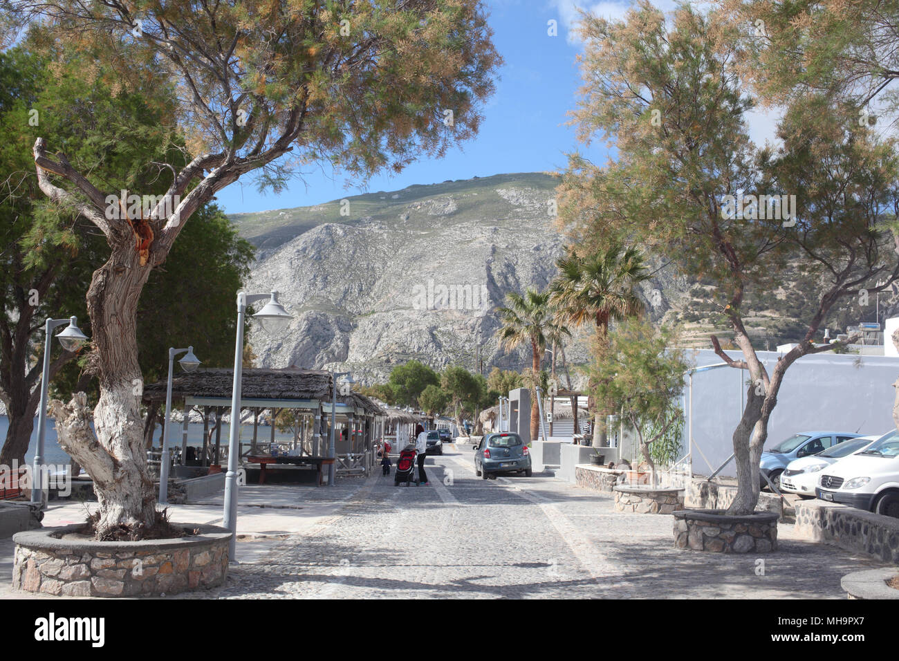 Perissa santorini hi-res stock photography and images - Alamy
