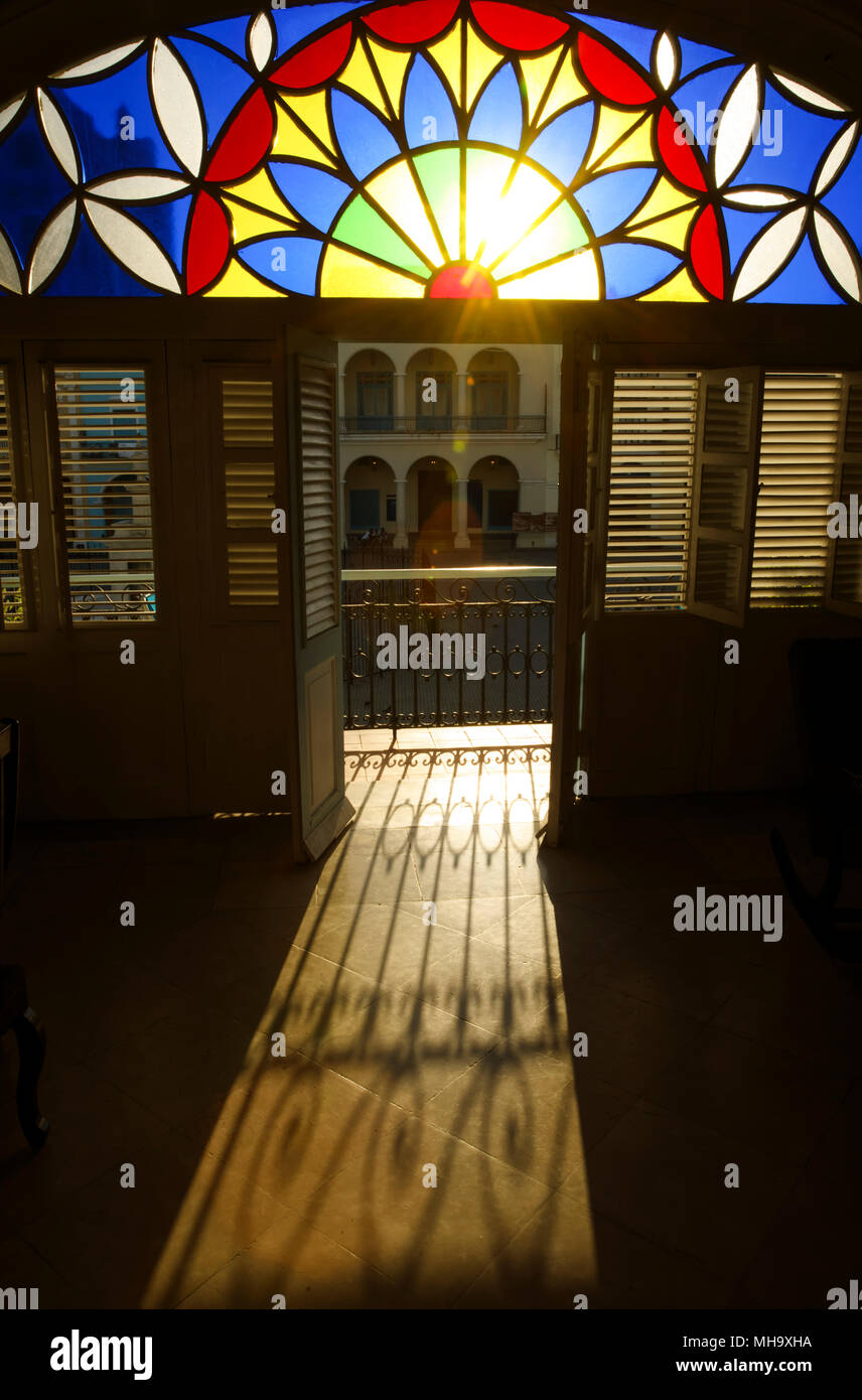 Cuba havana stained glass in window hi-res stock photography and images ...