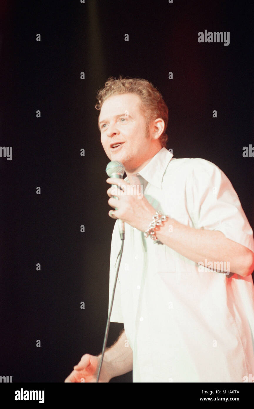 Simply red 1990s hi-res stock photography and images - Alamy