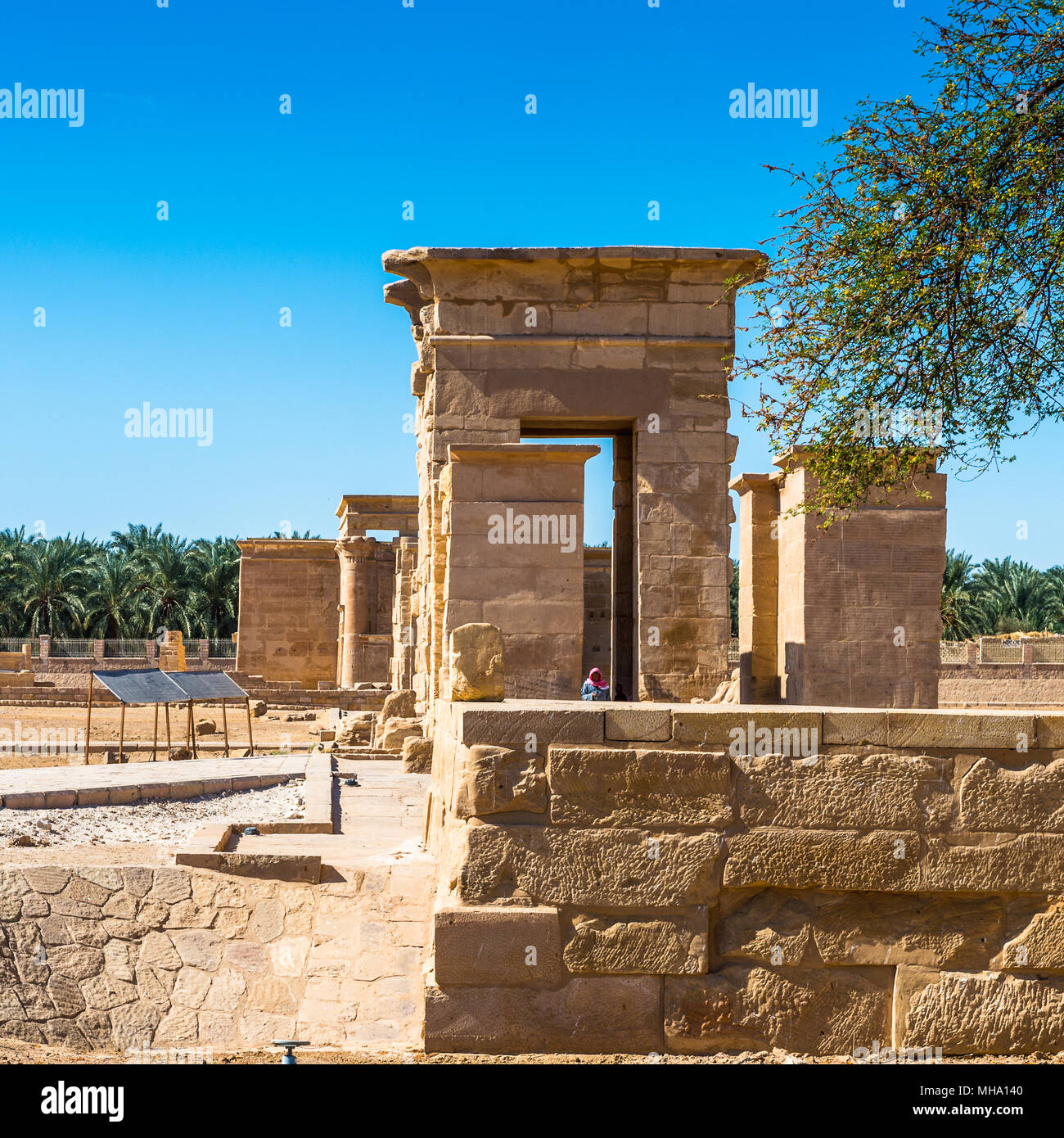 Temple of Hibis, the largest and most well preserved temple in the ...