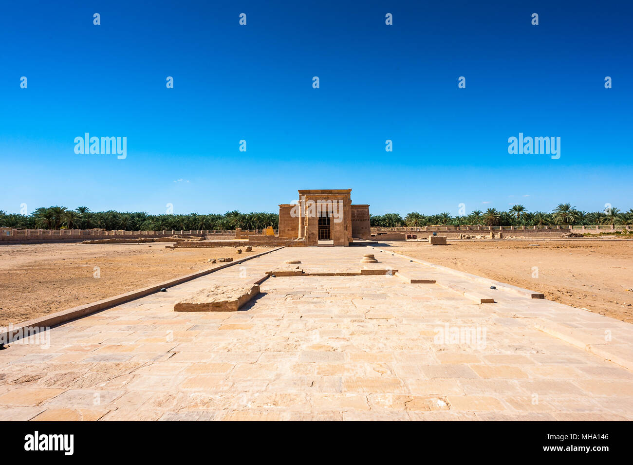 Temple of Hibis, the largest and most well preserved temple in the ...