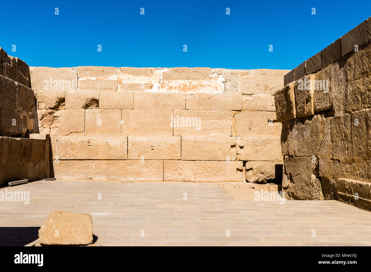 Temple of Hibis, the largest and most well preserved temple in the ...