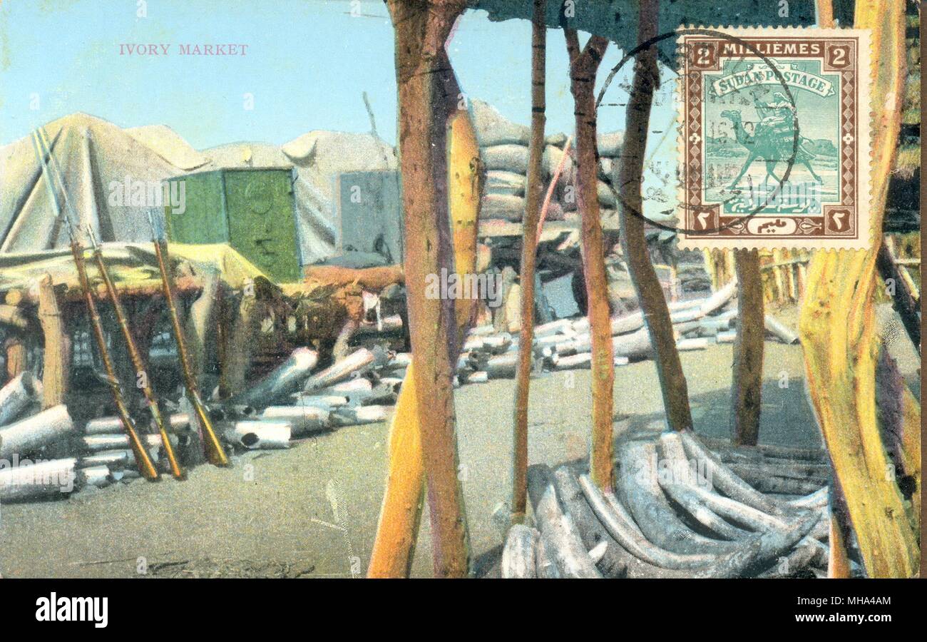 Game weapons hi-res stock photography and images - Alamy