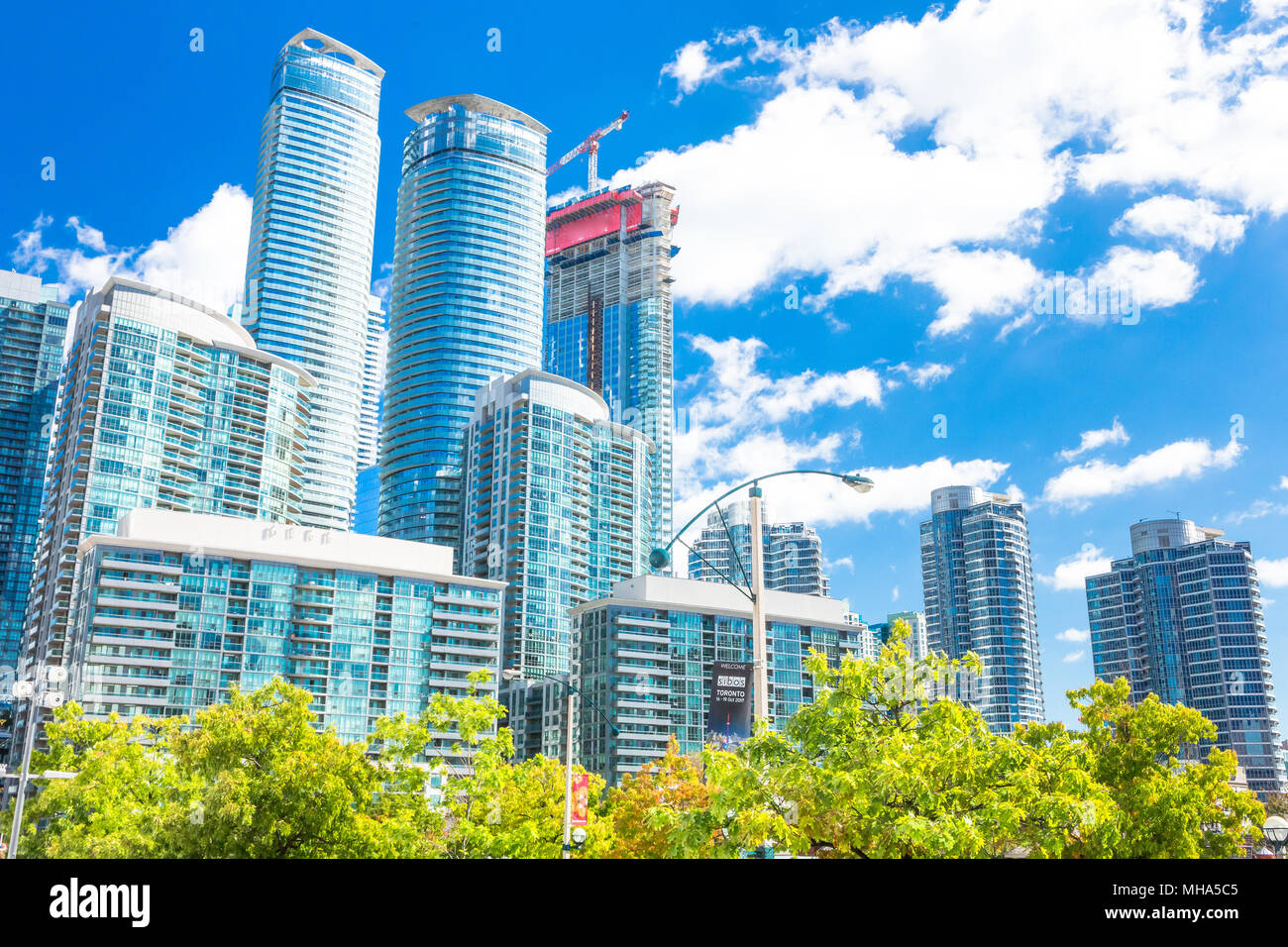 Toronto ontario landscape hi-res stock photography and images - Alamy
