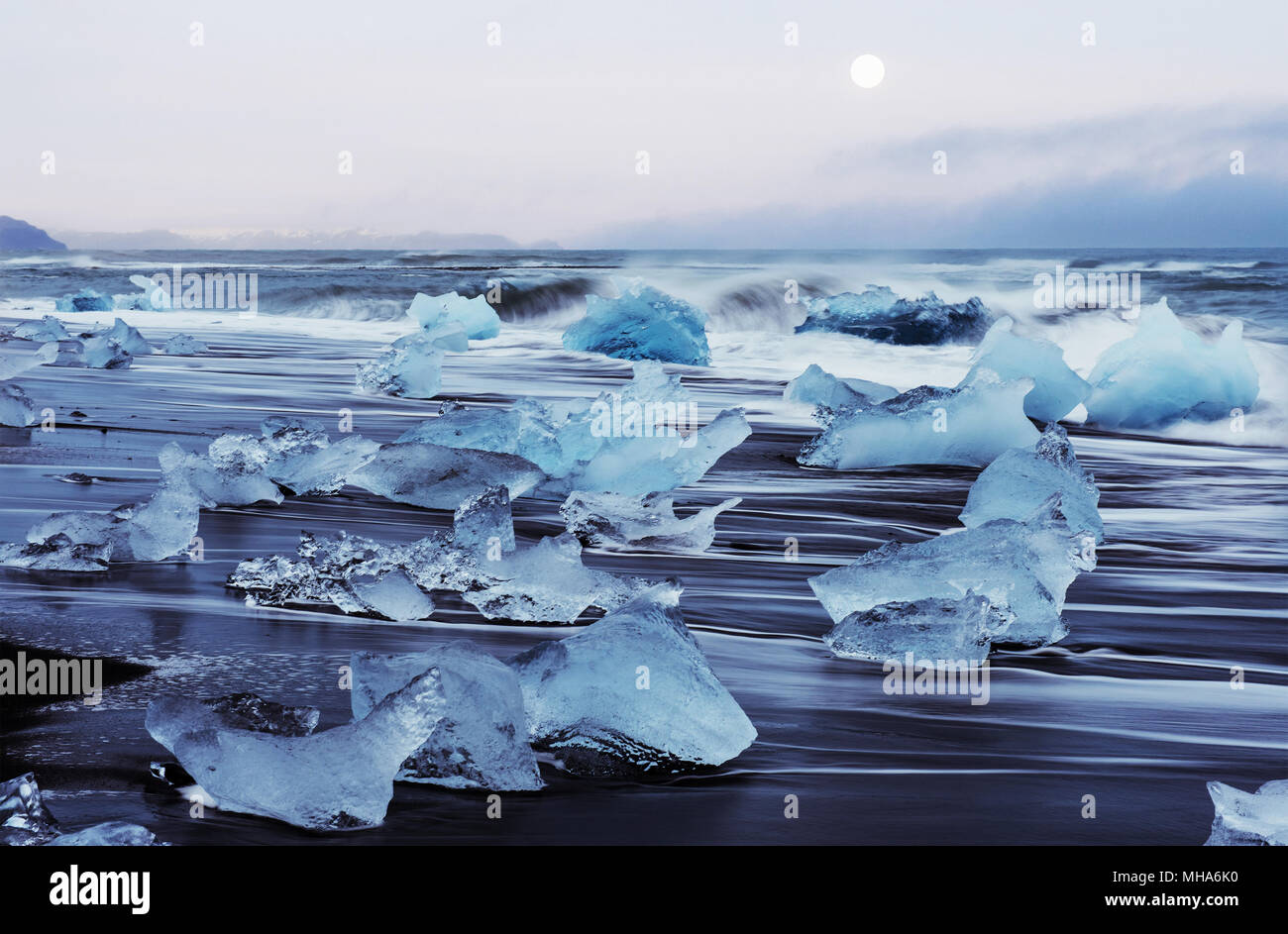 Iceland, Jokulsarlon lagoon, Beautiful cold landscape picture of ...