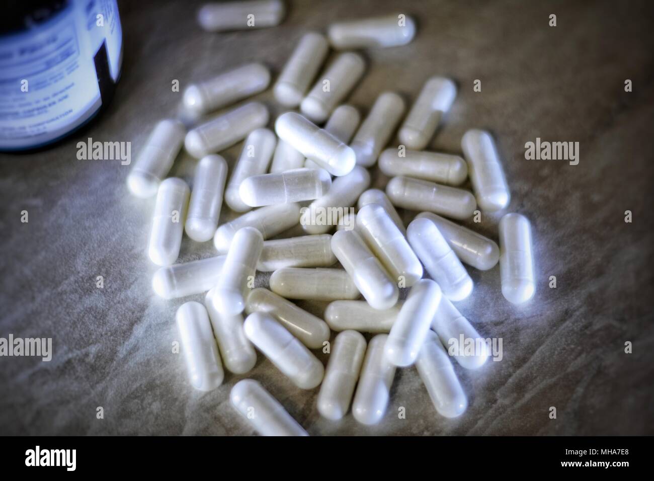 Capsules closeup hi-res stock photography and images - Alamy