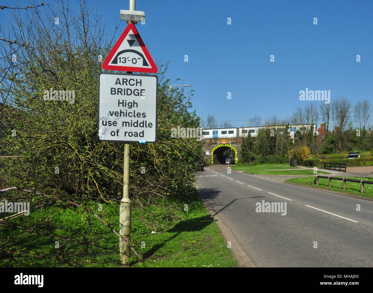 Arched roadway hi-res stock photography and images - Alamy