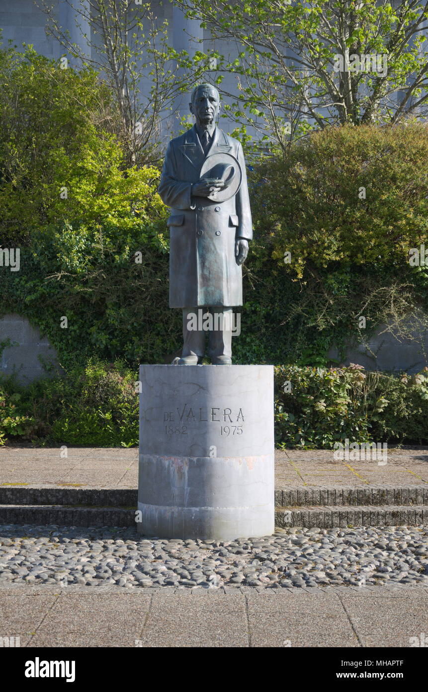 Statue of Éamon de Valera Stock Photo - Alamy