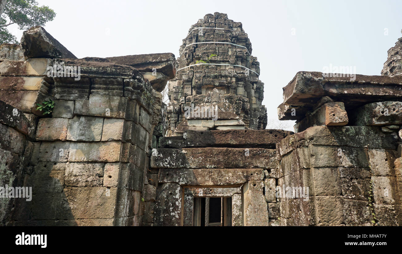 ancient temple complex of ankgor wat in cambodia Stock Photo - Alamy