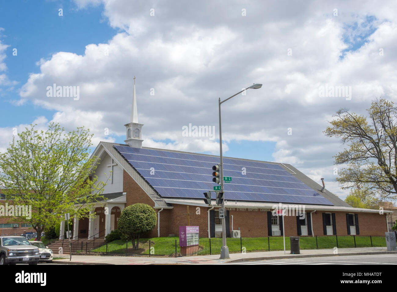 Solar panels church roof hi-res stock photography and images - Alamy