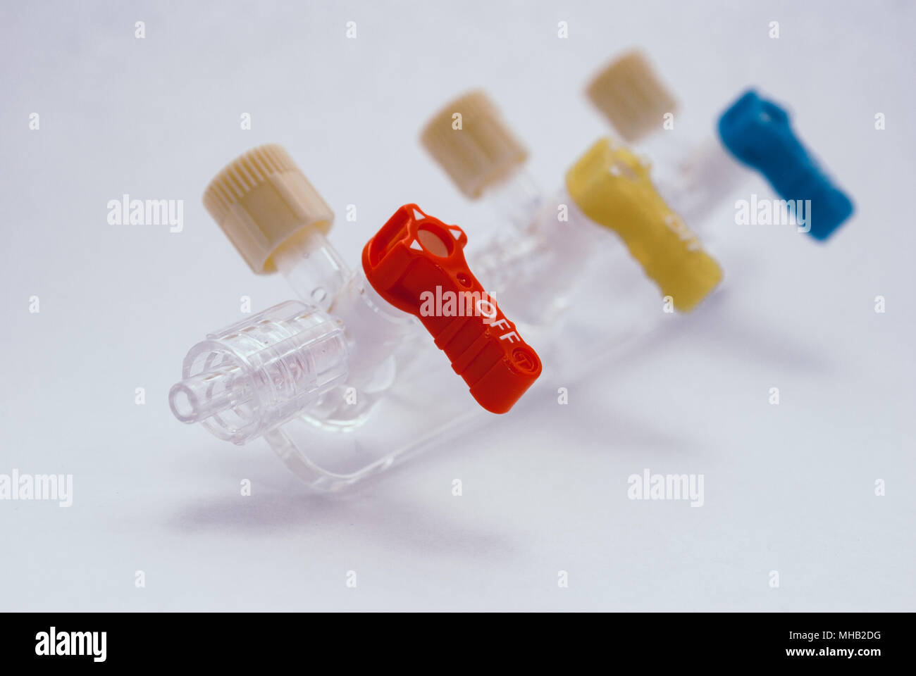 Central venous catheter hi-res stock photography and images - Alamy