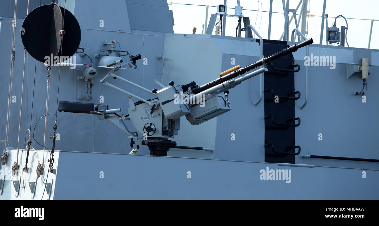 Heavy machine gun on hi-res stock photography and images - Alamy