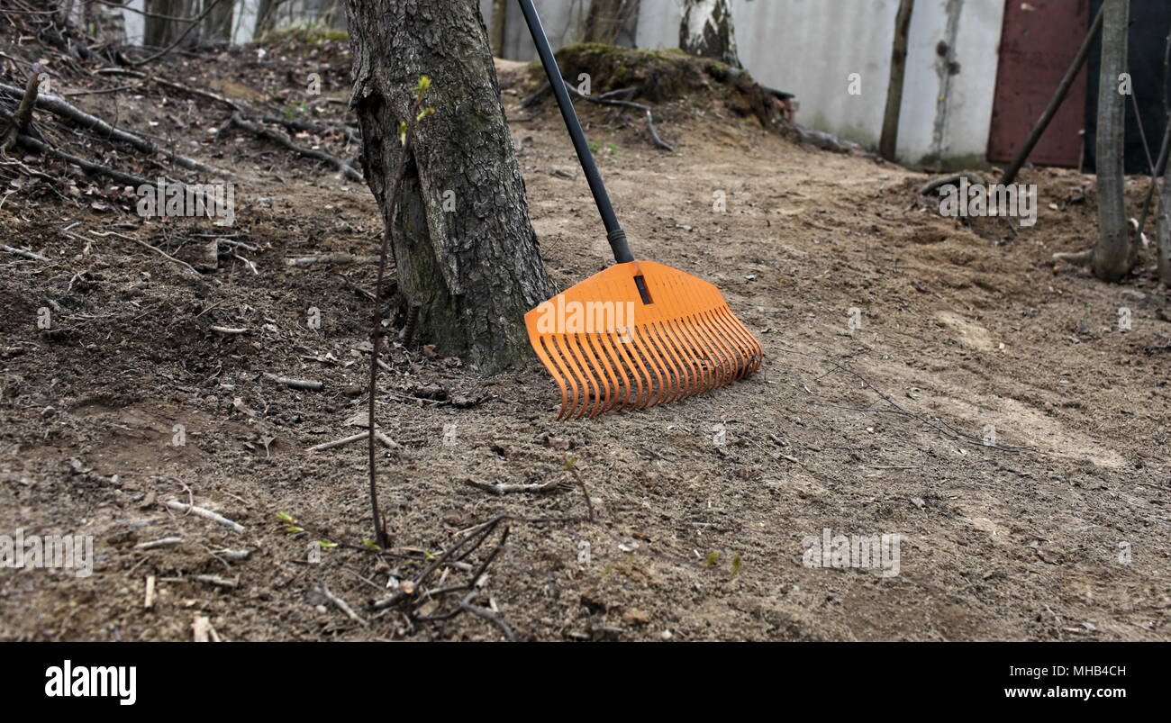 Orange rake hi-res stock photography and images - Alamy