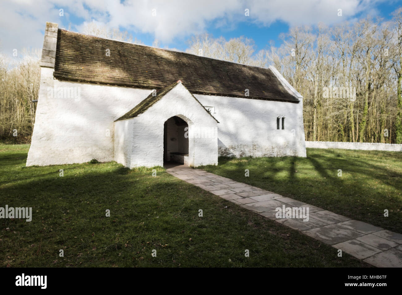 Old welsh church hi-res stock photography and images - Alamy