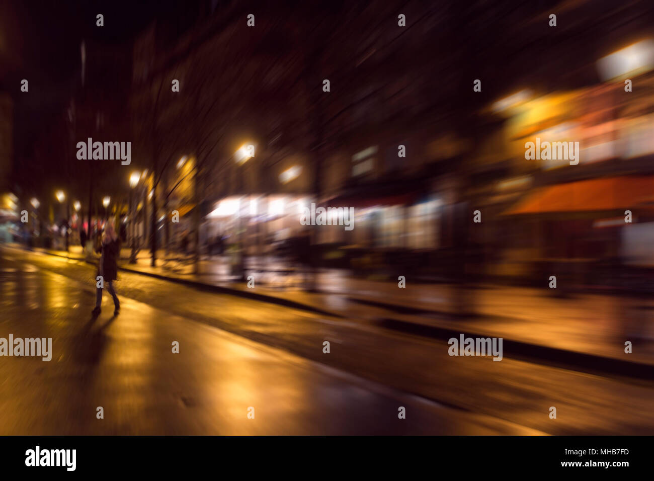 Paris street night woman hi-res stock photography and images - Alamy