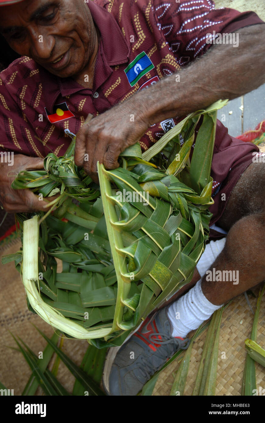 Weaving a coconut palm hi-res stock photography and images - Alamy