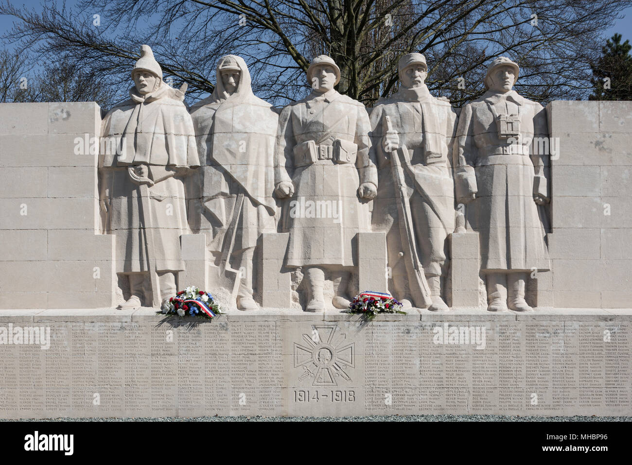 Monument to the fallen soldiers of Verdun, soldiers form symbolic ...