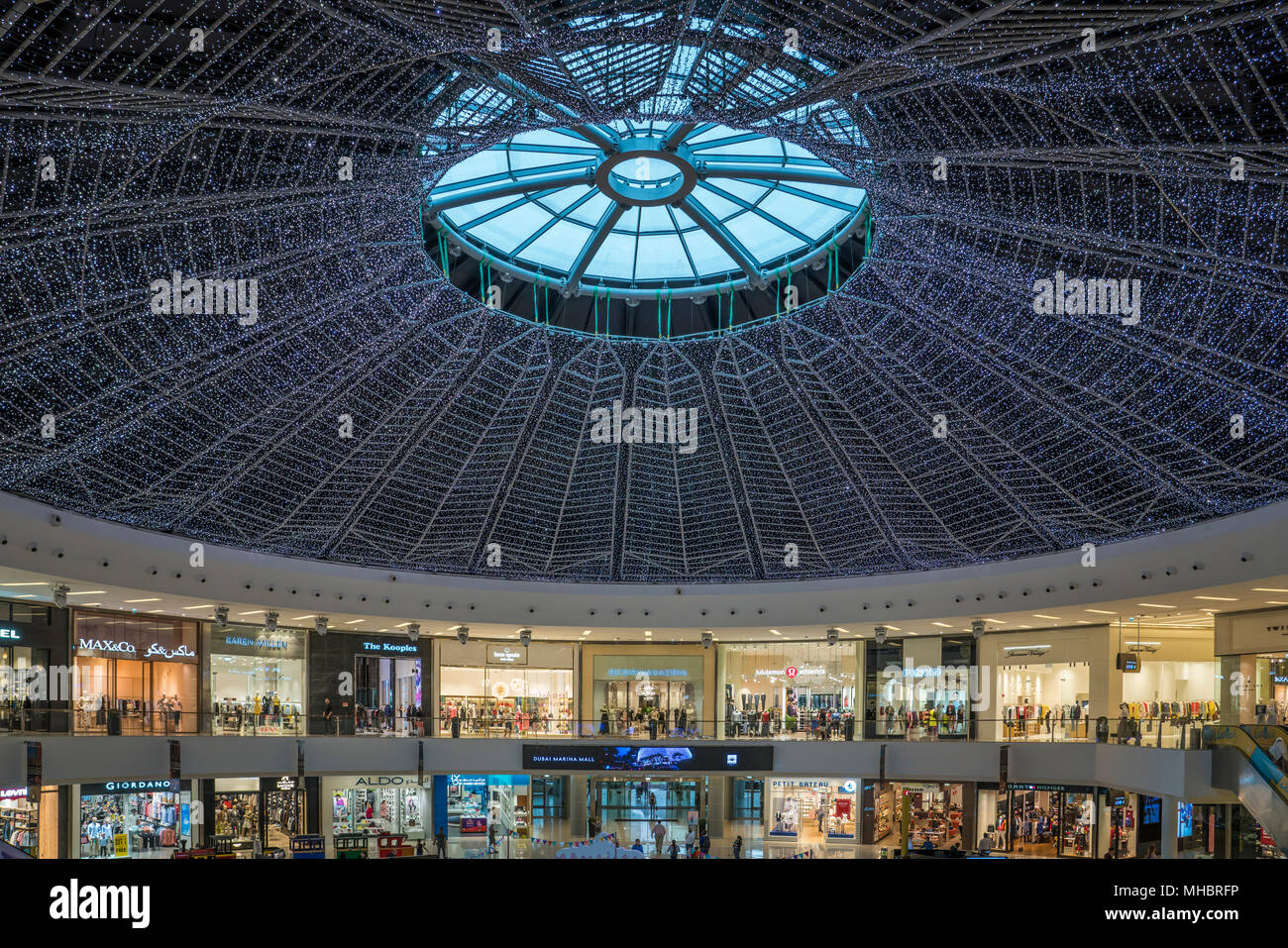Dubai marina mall hi-res stock photography and images - Alamy