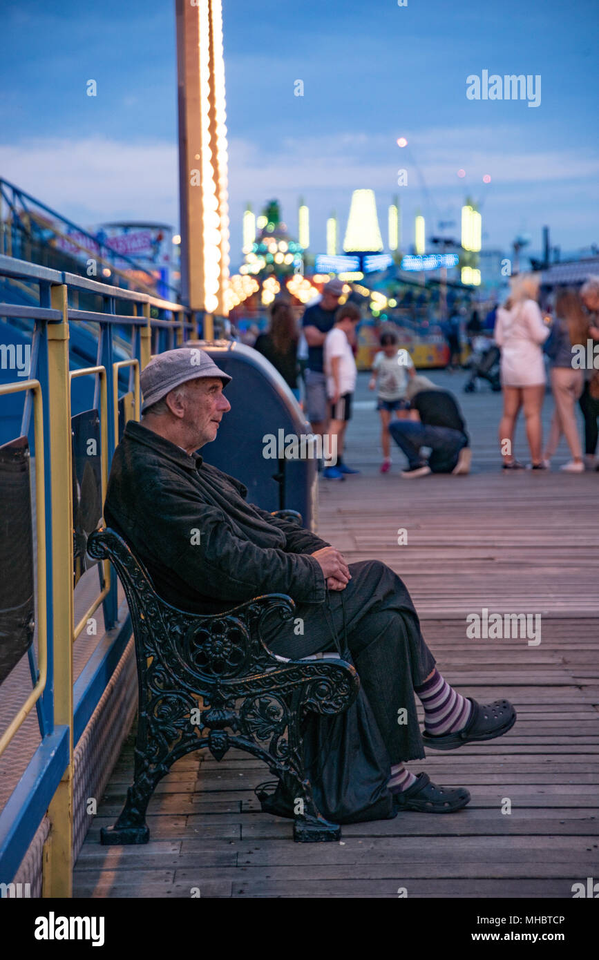 Foot tapping hi-res stock photography and images - Alamy