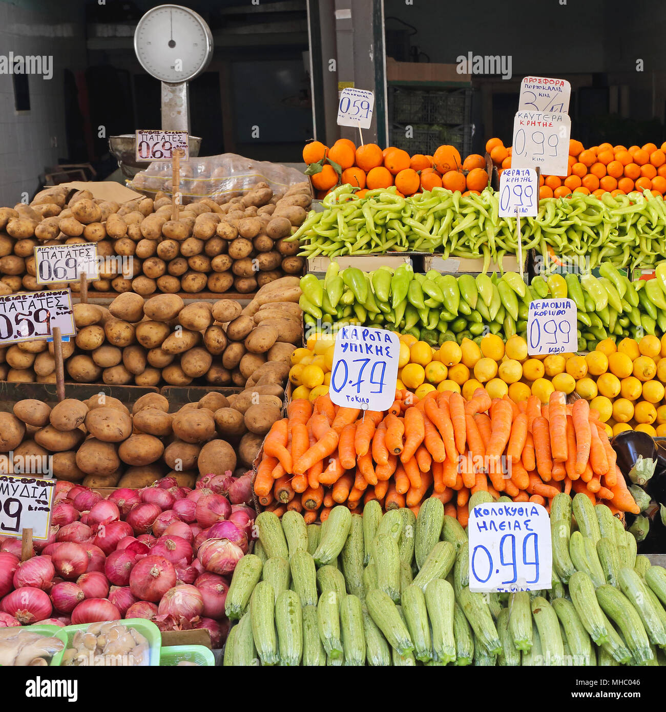Fruits and Vegetables at Farmers Market Stall Stock Photo - Alamy