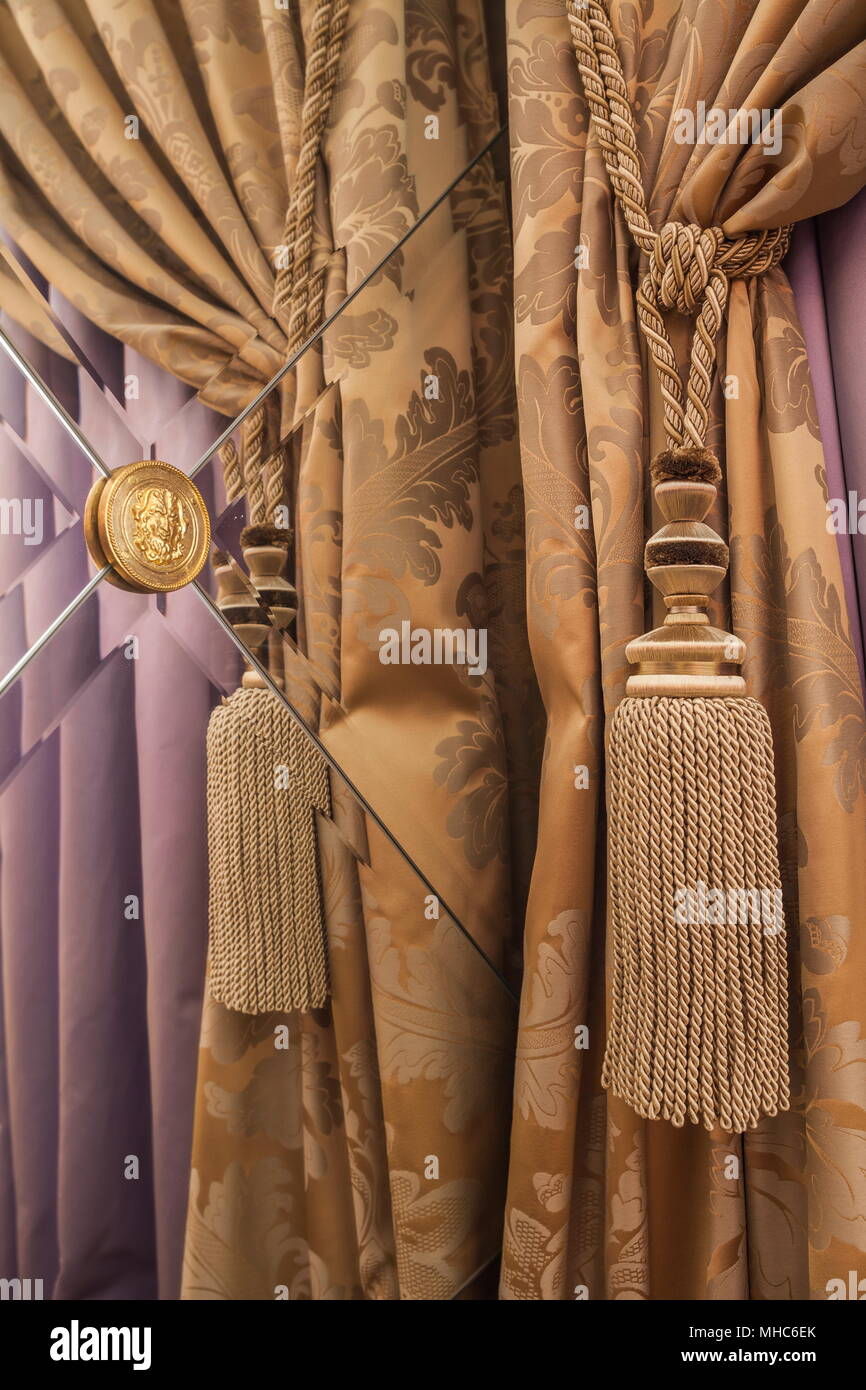 interior comfortable room curtains in the mirror Stock Photo - Alamy