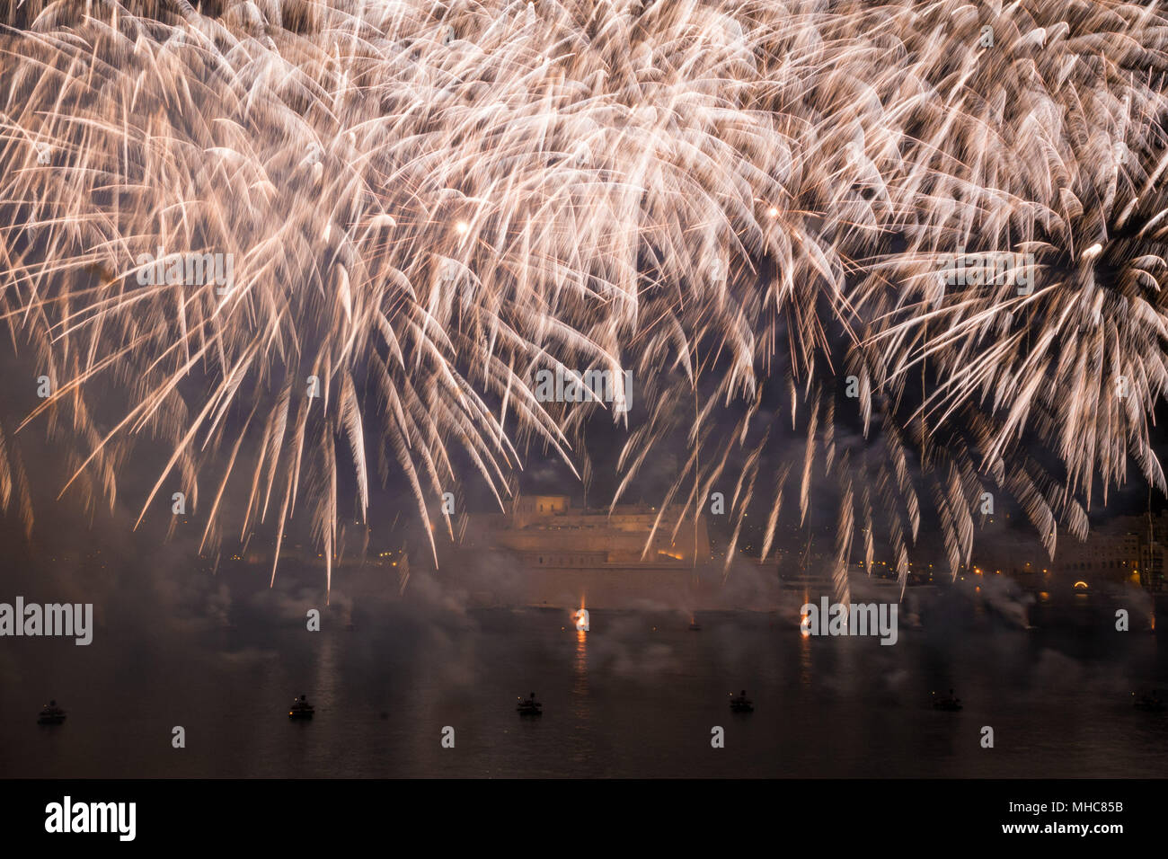 Malta International Fireworks Festival 2017, colourful fireworks over ...
