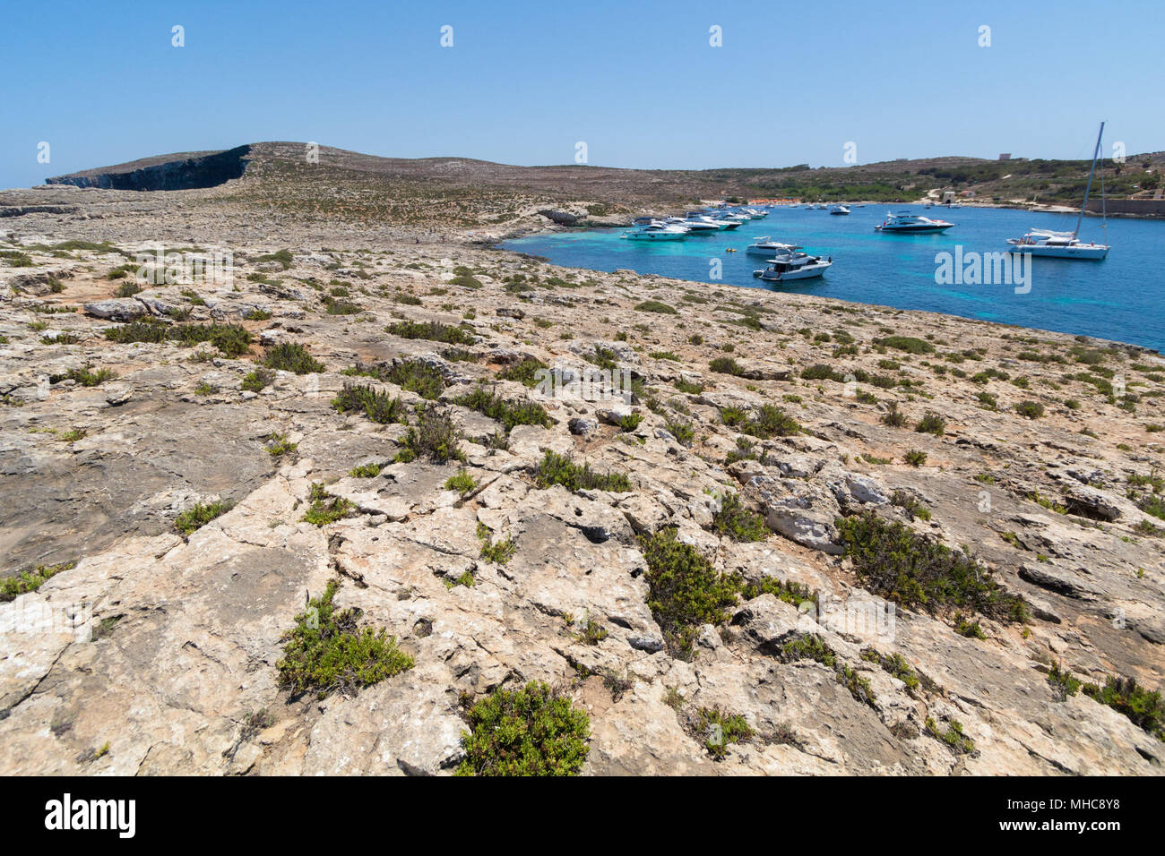 High Resolution Panorama of the crystal clear blue waters of Santa ...