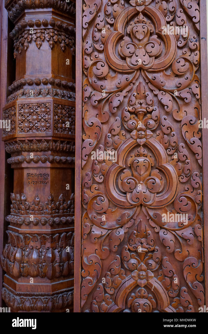 Wat Botum (Wat Botumvatey), wood detail, Phnom Penh city, Cambodia ...