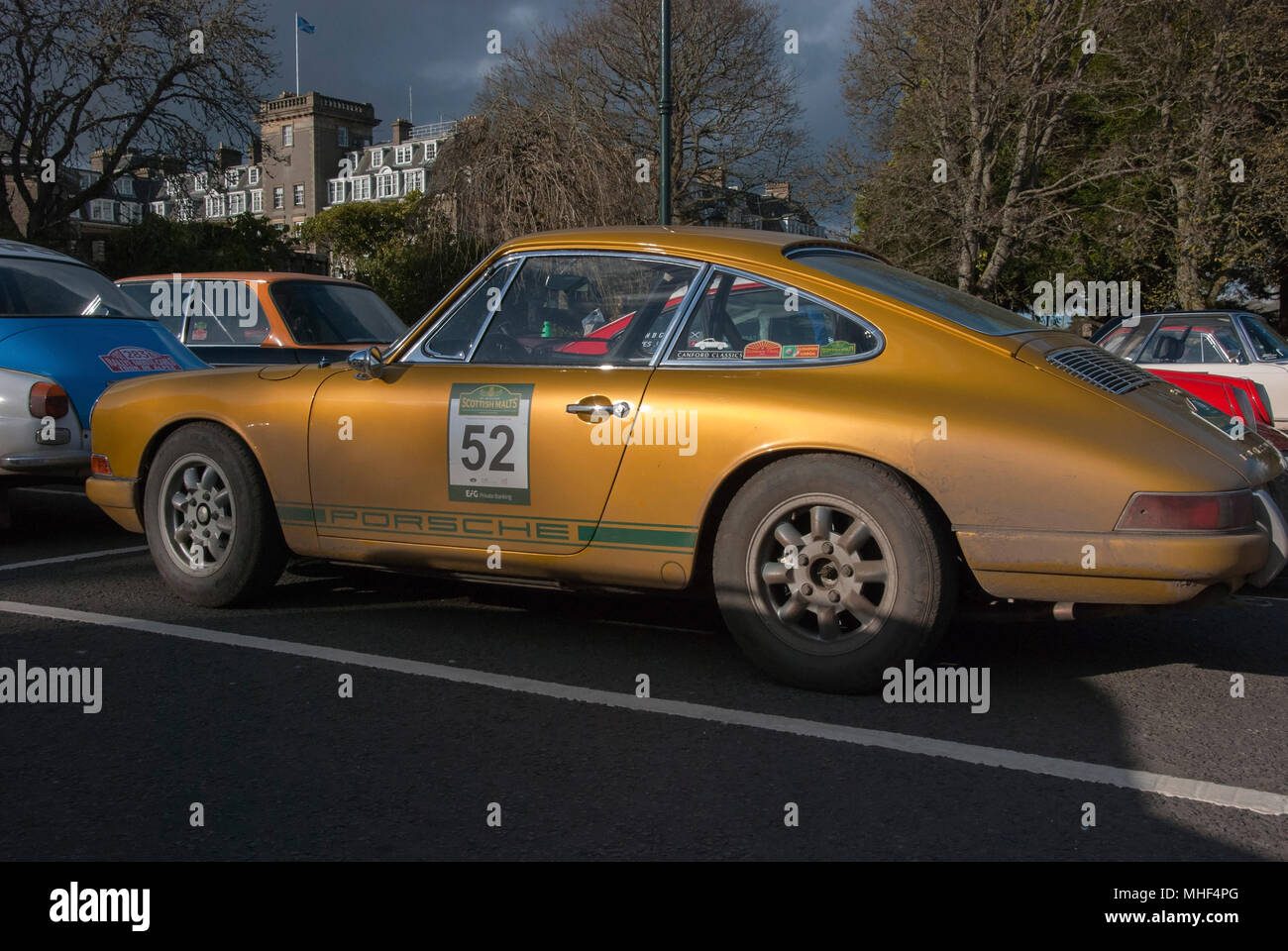 Porsche 911 side view hi-res stock photography and images - Alamy