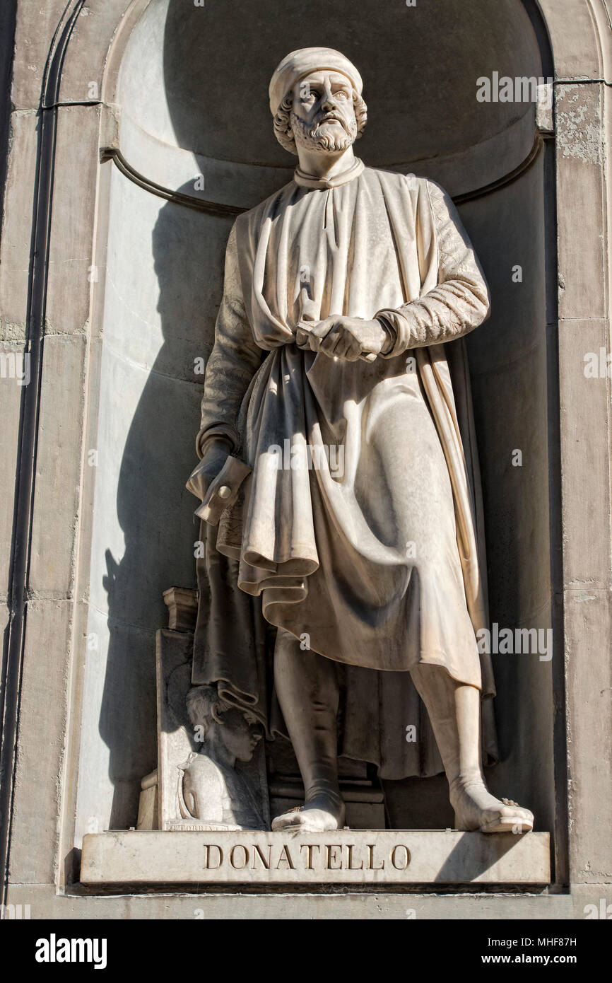 Statue of renaissance sculptor donatello hi-res stock photography and ...