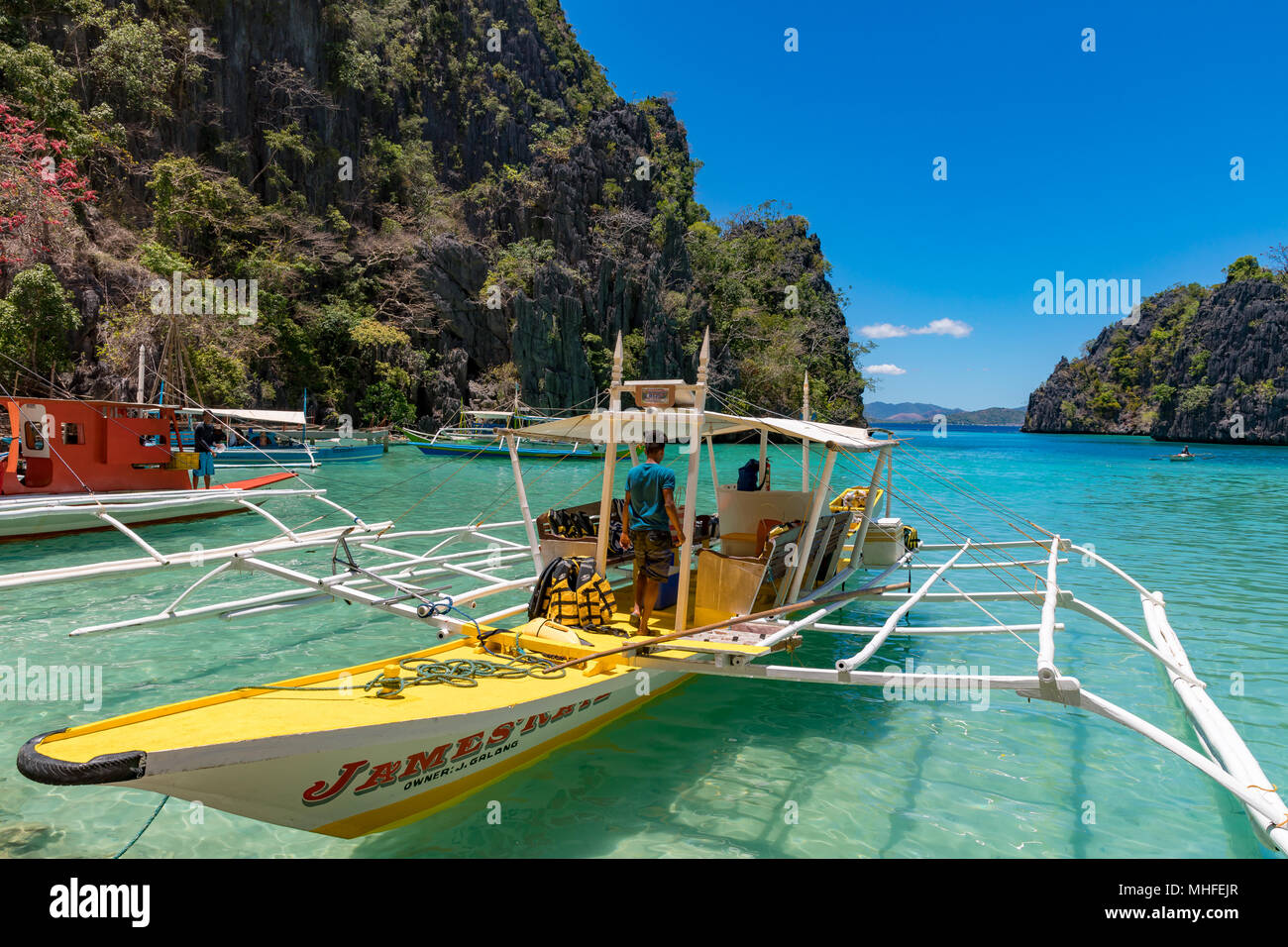 Coron Palawan Philippines April 12, 2018 Traditional outrigger tourist ...