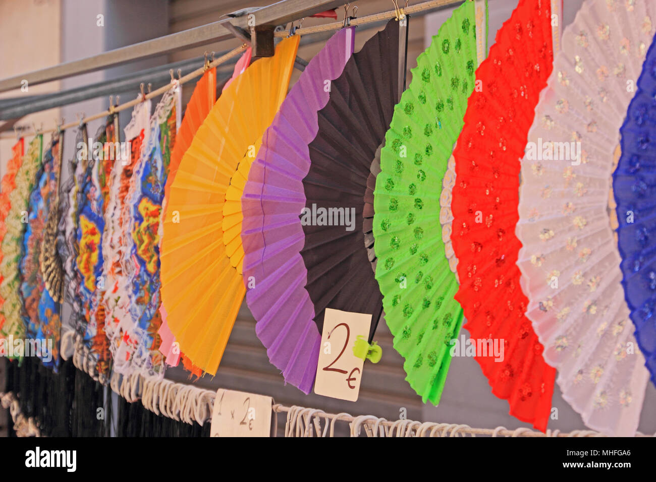 Traditional spanish fans hi-res stock photography and images - Alamy