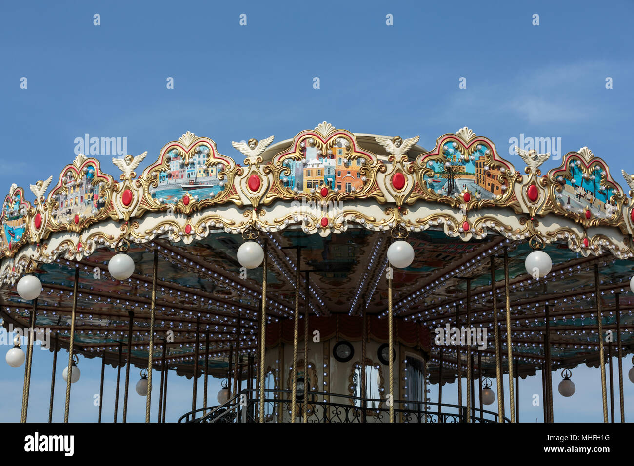 Vintage carousel near Eiffel Tower in Paris Stock Photo - Alamy Vintage carousel near Eiffel Tower in Paris Stock Photo - Alamy