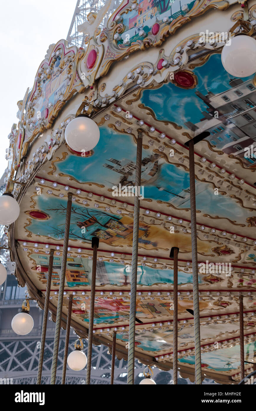 Vintage carousel near Eiffel Tower in Paris Stock Photo - Alamy Vintage carousel near Eiffel Tower in Paris Stock Photo - Alamy