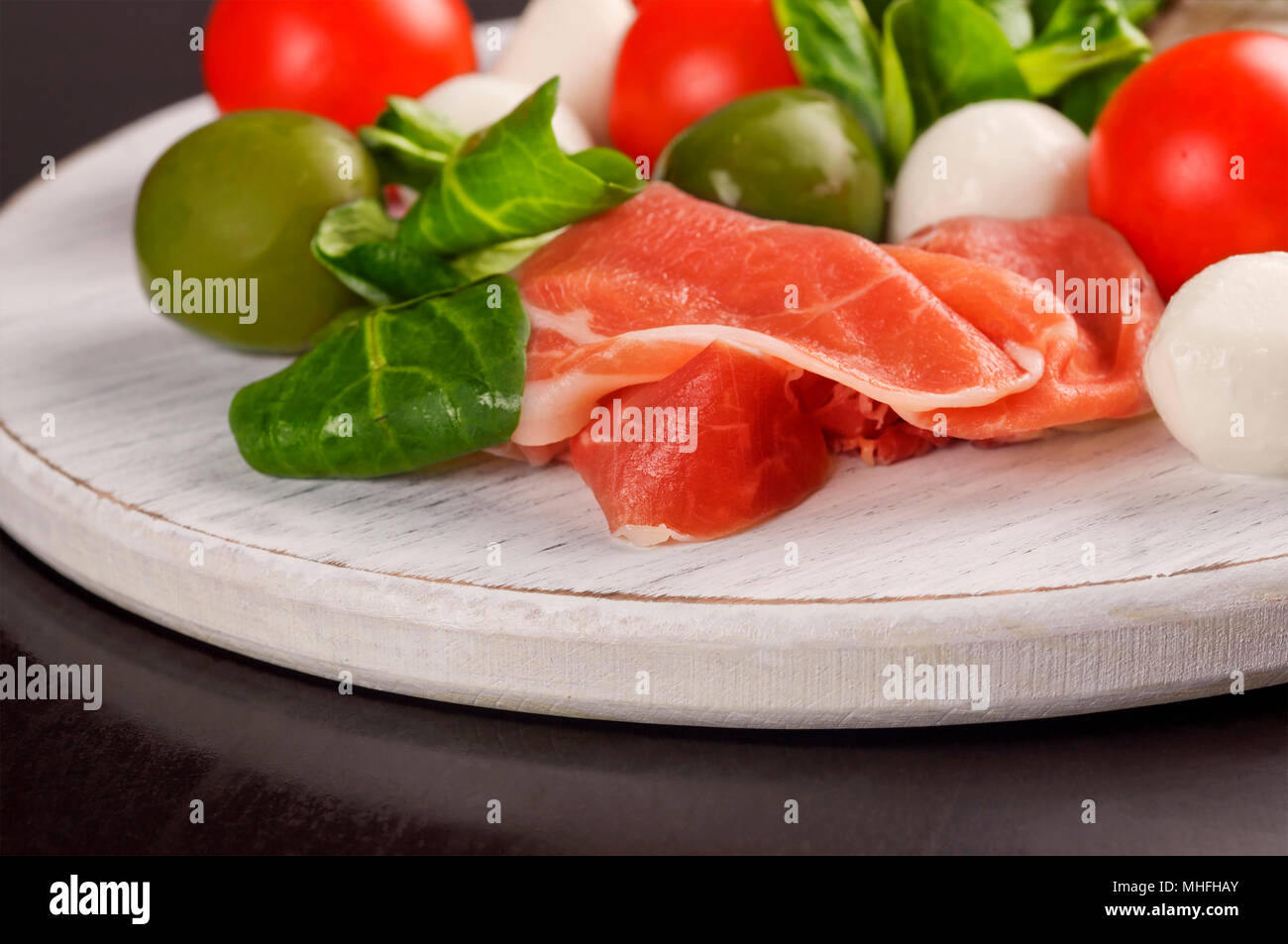 Prosciutto Smoked Pork Ham Rashers with cherry tomato, mozzarella and ...