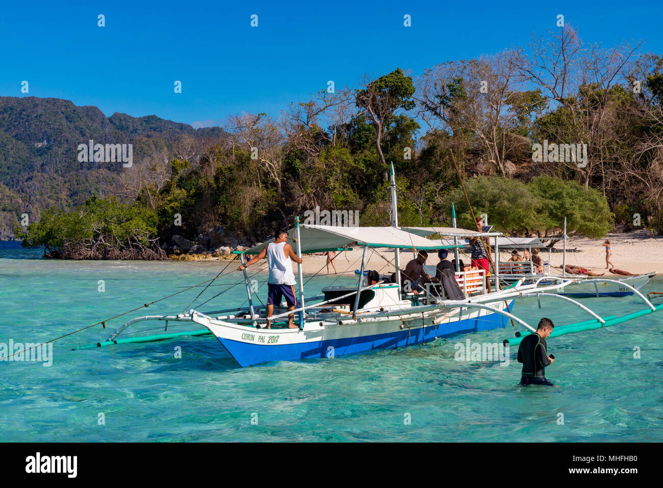 Coron Palawan Philippines April 13, 2018 Traditional outrigger tourist ...