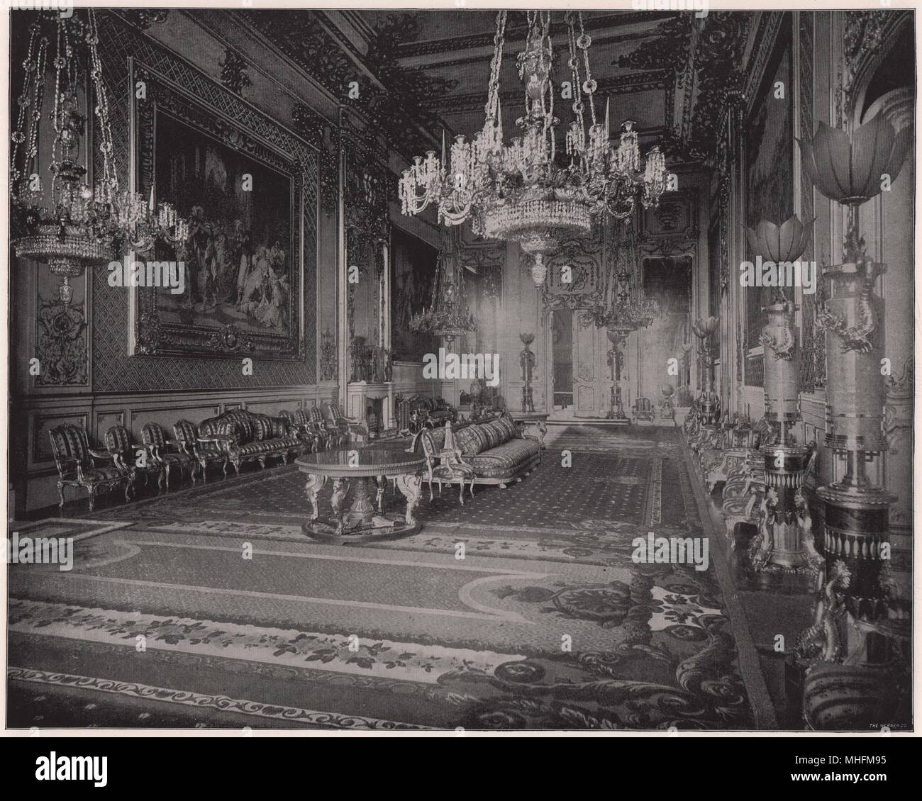 Grand reception room at windsor castle hi-res stock photography and ...