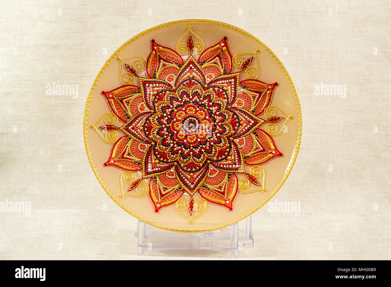 Paint dish hi-res stock photography and images - Alamy